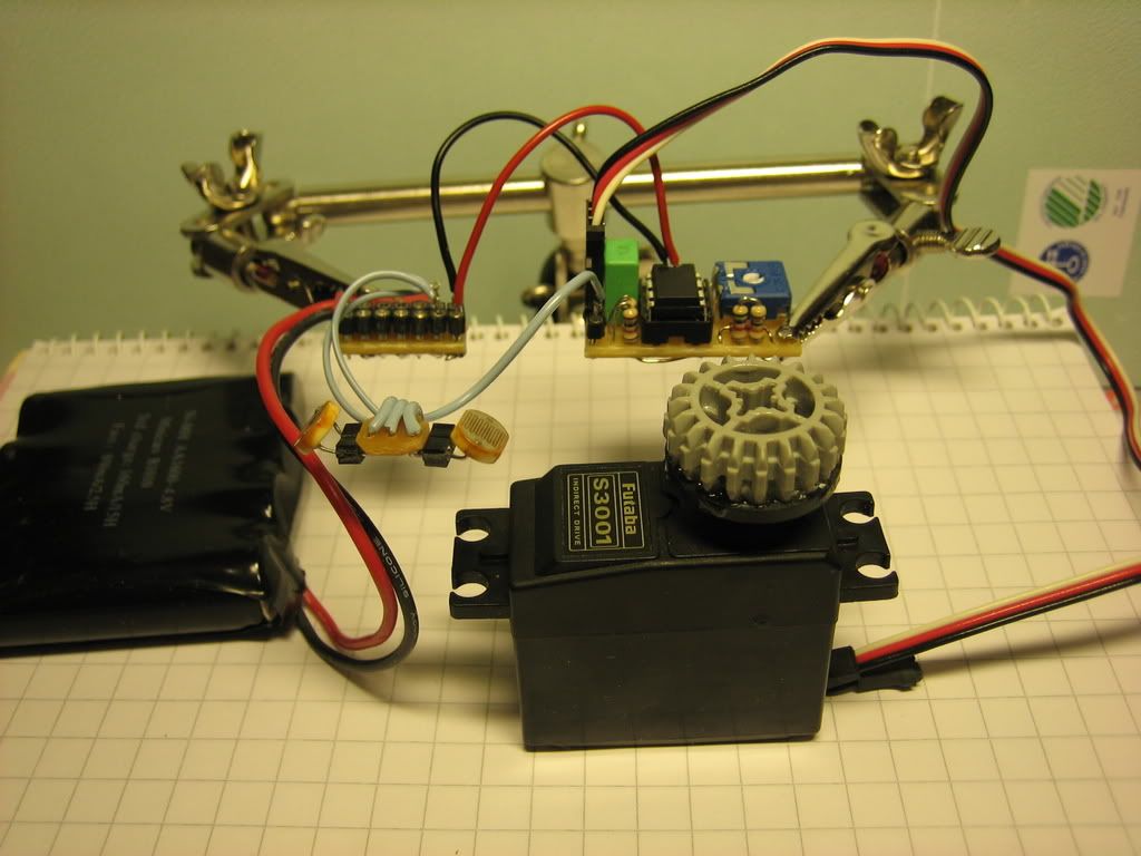 How-To Tuesday: Arduino 101 potentiometers and servos - Make: How-To Tuesday: Arduino 101 potentiometers and servos - Make: